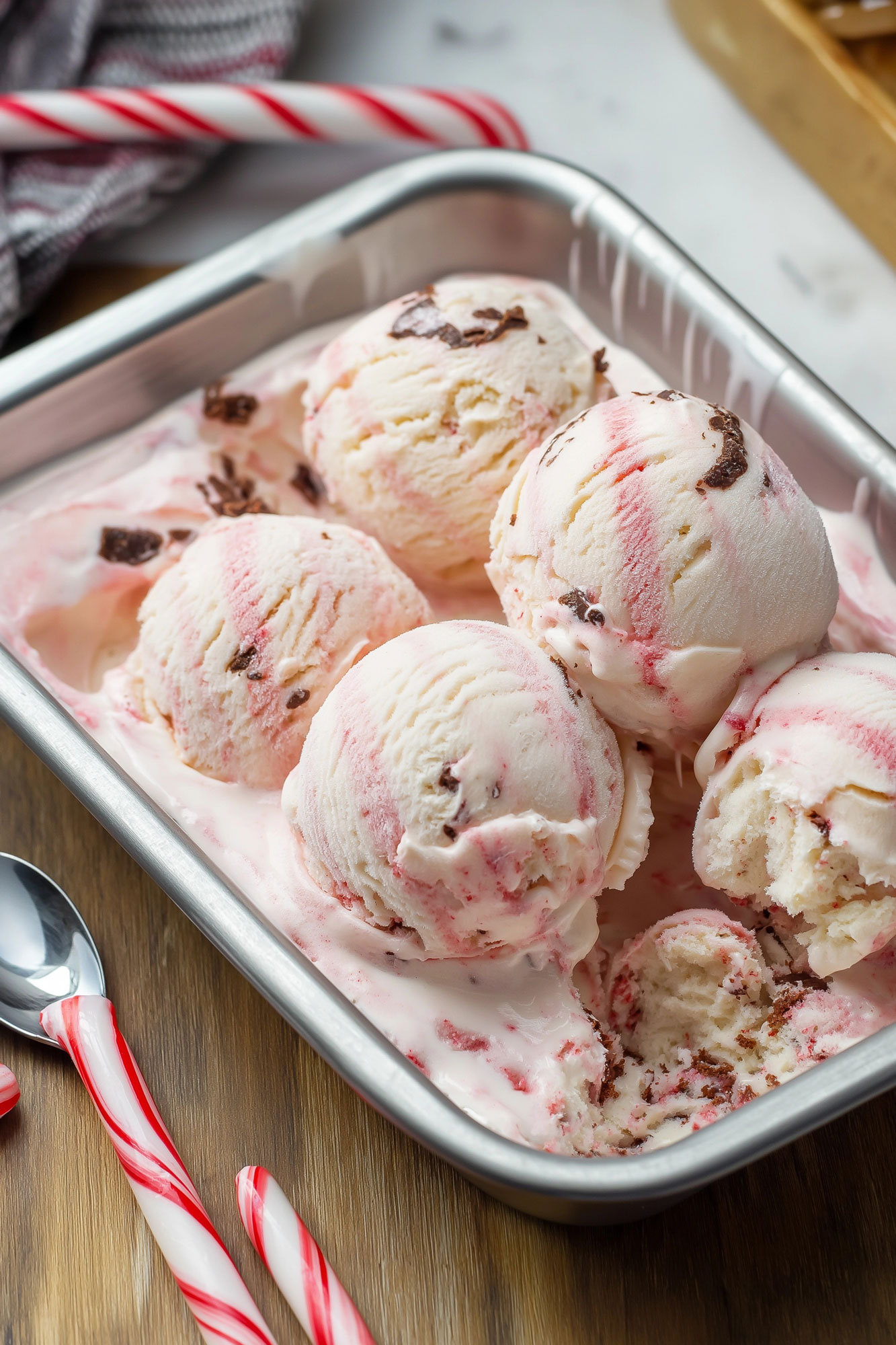 Candy Cane Ice Cream - Ice Cream In