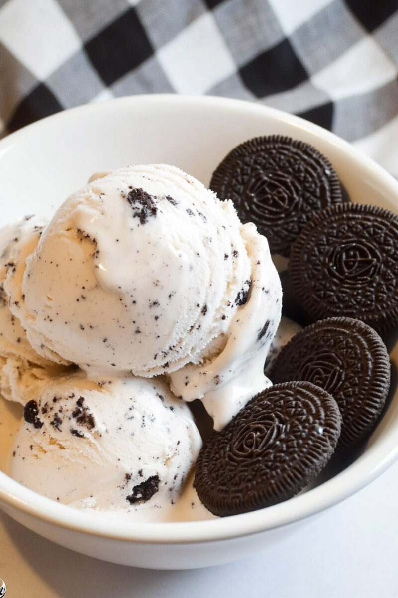 Homemade Cookies & Cream Ice Cream | Ninja Creami Recipe