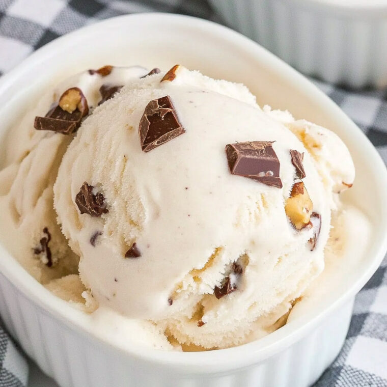 Copycat Chunky Monkey Ice Cream Recipe